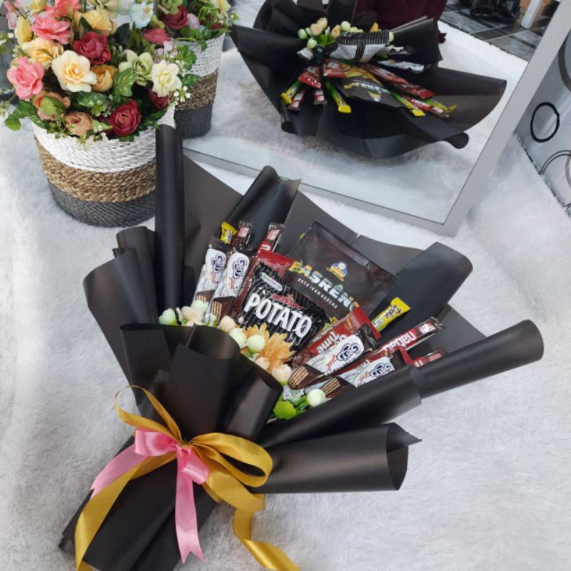 Jual buket jajanan buket wisuda sempro gift hadiah ulang tahun money ...