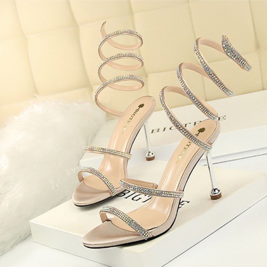 Jual [ANNA] Gold 34-40 [9cm] [20] Heels tali lilit - Woman Heels BIG ...