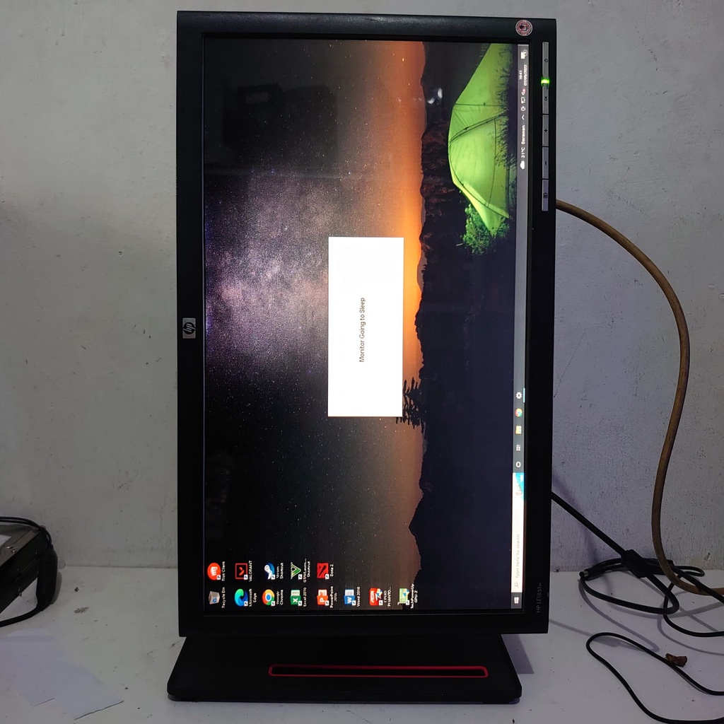 Jual Monitor 19 inch Hp LE1851w kaki bisa vertikal | Shopee Indonesia