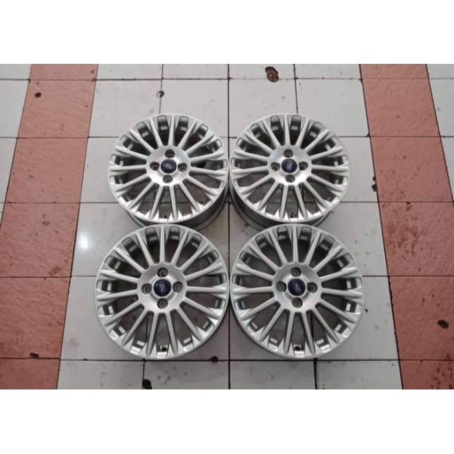 Jual Velg Mobil Bekas Ori Copotan Std Mobil FORD FIESTA R16 Hole 4X100 ET47 Lebar 6 Silver Cocok ...