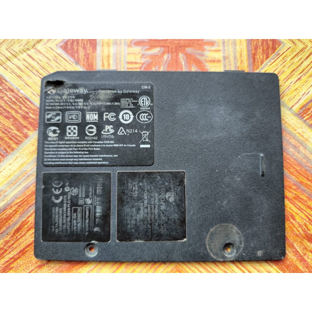 Jual Tutup hardisk Gateway Kav60 | Shopee Indonesia