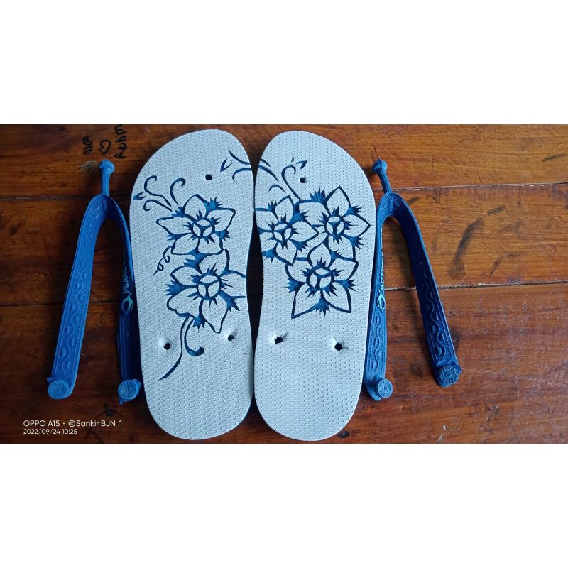 Jual Sandal Ukir Swallow bungga mawar | Shopee Indonesia