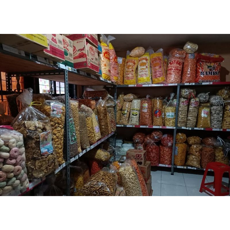 Jual Snack Kiloan Makassar banyak pilihan Varian (isi 500 Gram ...