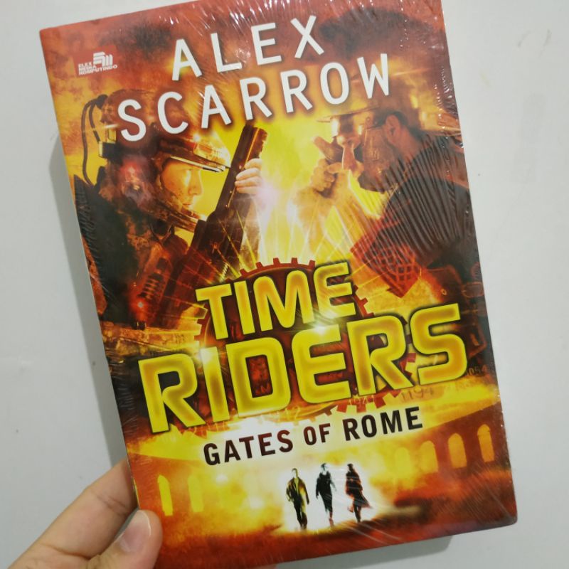 Jual [ORIGINAL] Novel Time Riders 5 Gates of Rome Alex Scarrow | Shopee ...