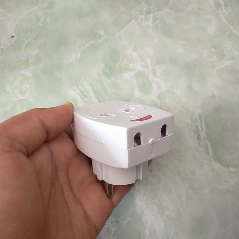 Jual colokan listrik 3 lubang 5000 an | Shopee Indonesia