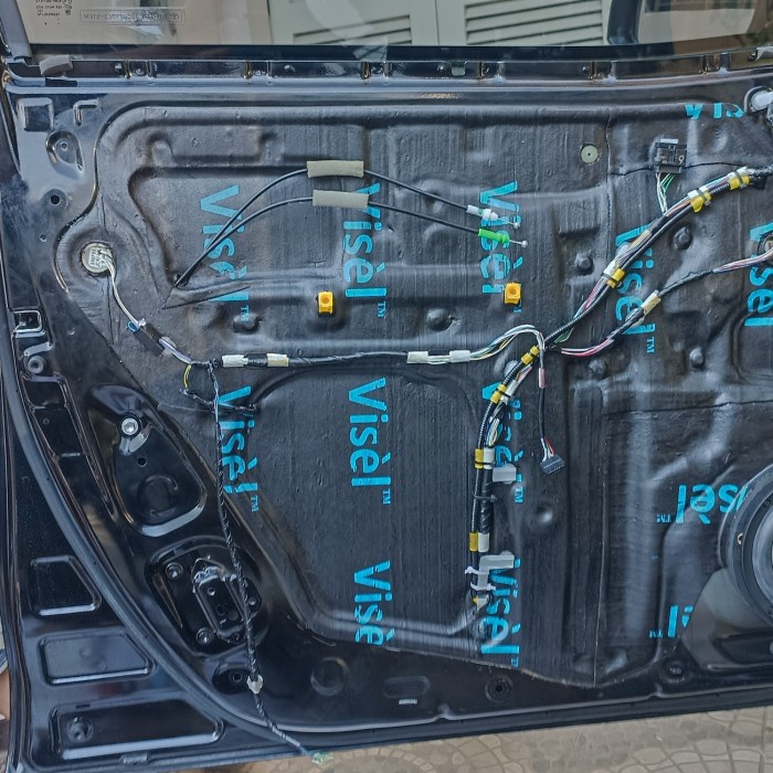Jual graped - Peredam Visel Paket 5 pintu & Lantai Fortuner Pajero dsb ...