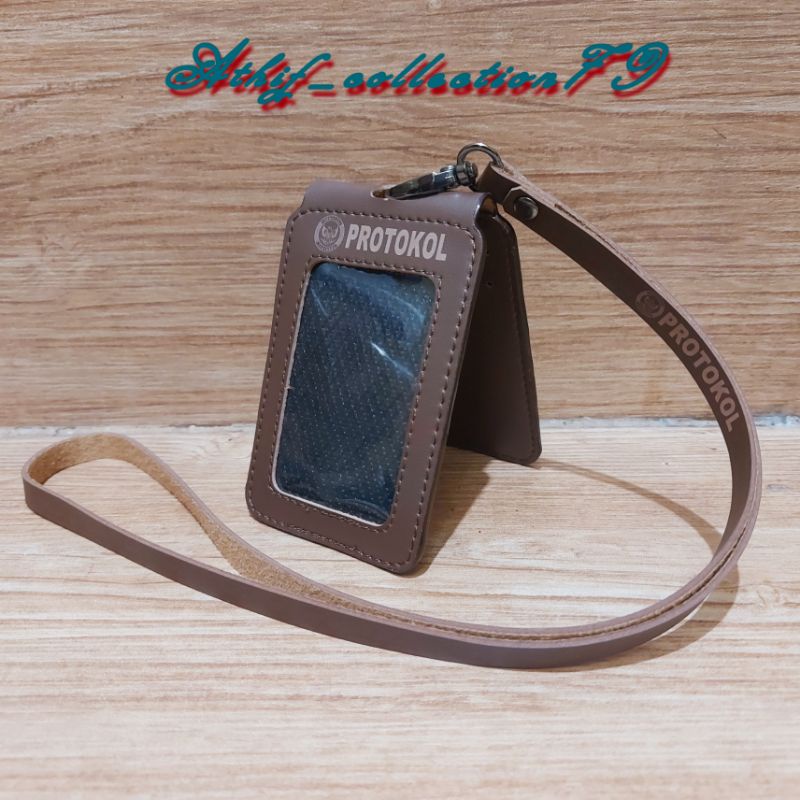 Jual Tempat Id Card Kulit PROTOKOL Lipat Holder Id Card PROTOKOL Kulit ...