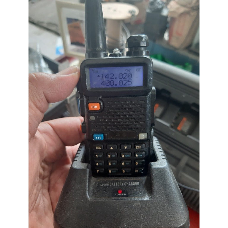 Jual HT WEIERWEI UV5R DUAL BAND DUAL PTT BAGUS DI KELASNYA | Shopee ...