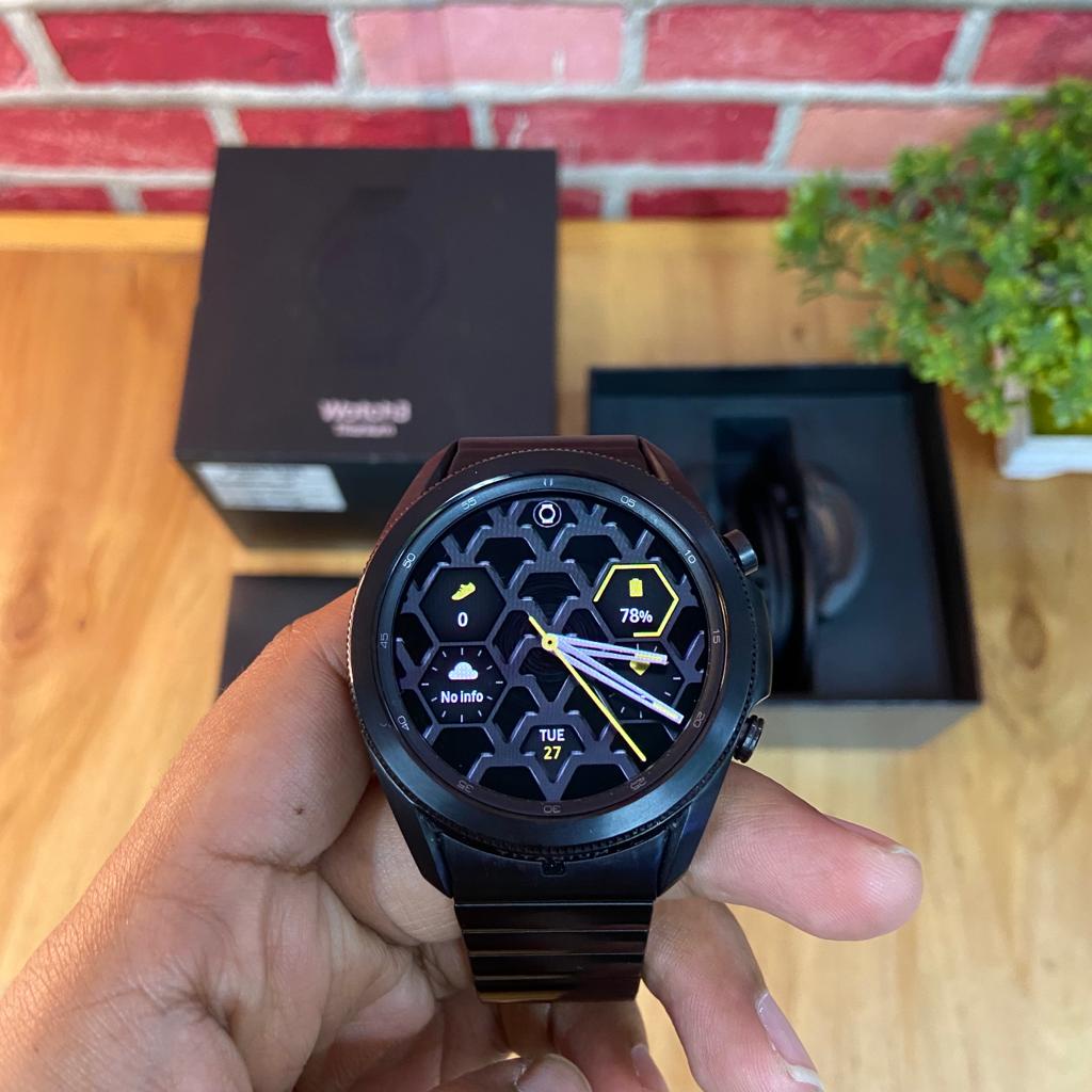 Jual Samsung Galaxy Watch 3 Titanium Black Edition Super Mulus full ...
