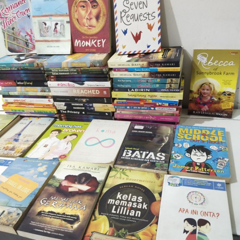 Jual Buku Obral Murah - Novel Random Bekas | Shopee Indonesia