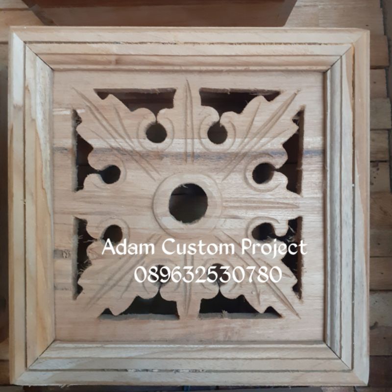 Jual Loster Ukir Kayu Jati Motif Mawar Bolong 24 x 24 | Shopee Indonesia
