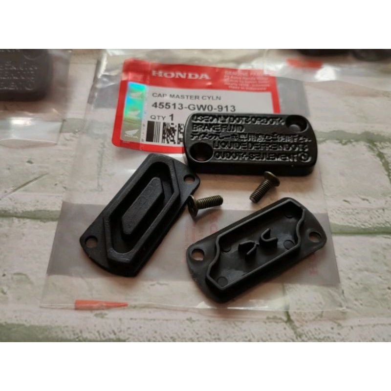 Jual TUTUP MASTER REM ATAS MINYAK REM HONDA BEAT HONDA KHARISMA HONDA ...