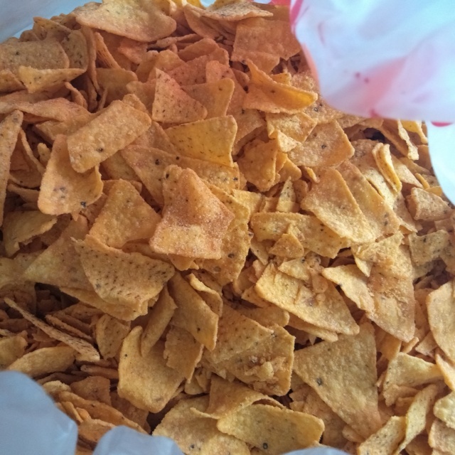 Jual Snack Tortilla Balado Jagung Bakar Barbeque | Happy Tos Kiloan ...