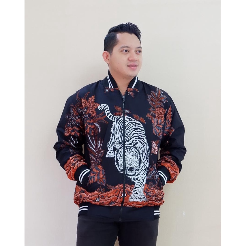 Jual Jaket bomber batik pria wanita kekinian motif macan putih original ...