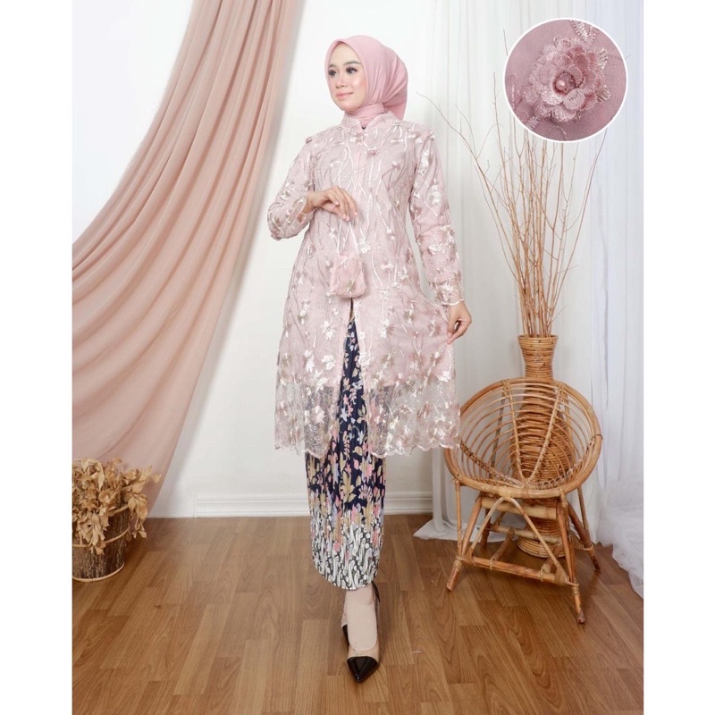 Jual Set Kebaya Tunik Busui by rasaqi kebaya / Tunik Brokat / Kebaya ...
