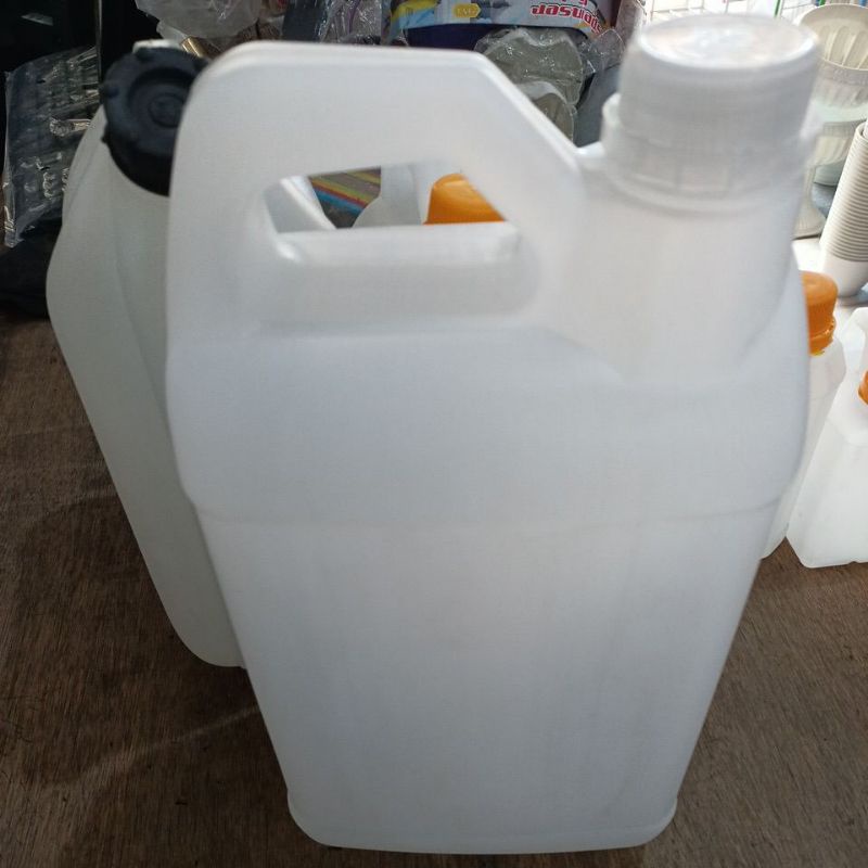 Jual Jerigen isi ulang/ jerigen minyak sayur/ jerigen cuko/ jerigen ...