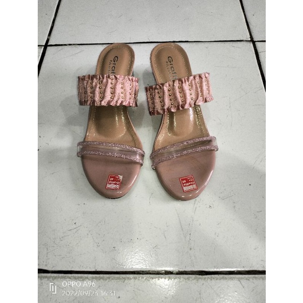 Jual HIGH HEELS KACA GRAFILA model terbaru dari grafila model sendal ...