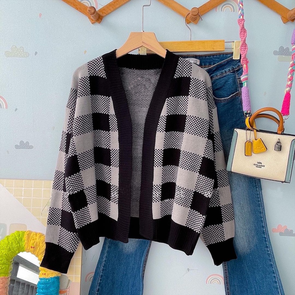 Jual Square Cardy Cardigan Rajut Wanita Kotak Crop | Kardigan Rajut Oversize | Baju Rajut Wanita ...