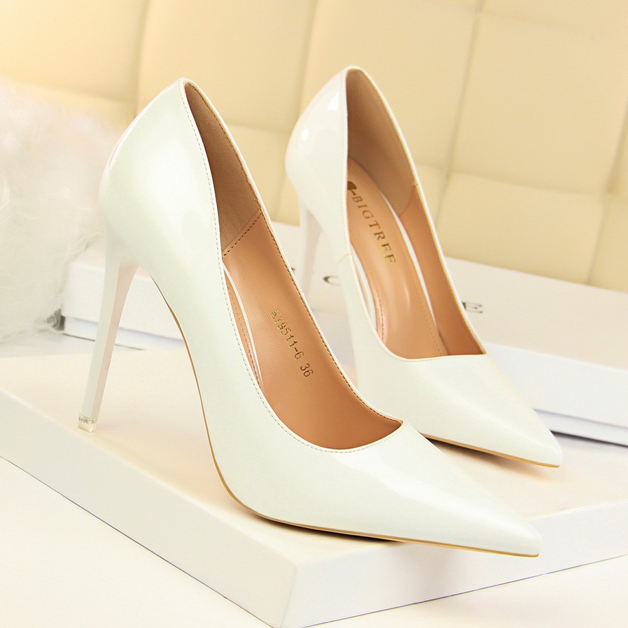 Jual [LEONA] White 34-43 [10.5cm dan 7.5cm] [23] Heels Glossy Polos ...