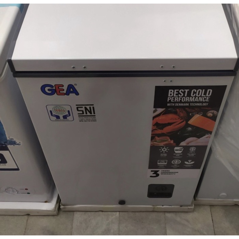Jual chest freezer / freezer box GEA 100 liter ab 108 r | Shopee Indonesia