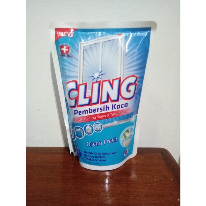 Jual CLING PEMBERSIH KACA REFILL 425 ML | Shopee Indonesia