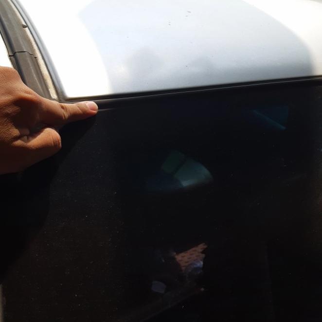 Jual Karet List Kaca Depan Bagian Atas Isuzu Panther Kapsul | Shopee ...