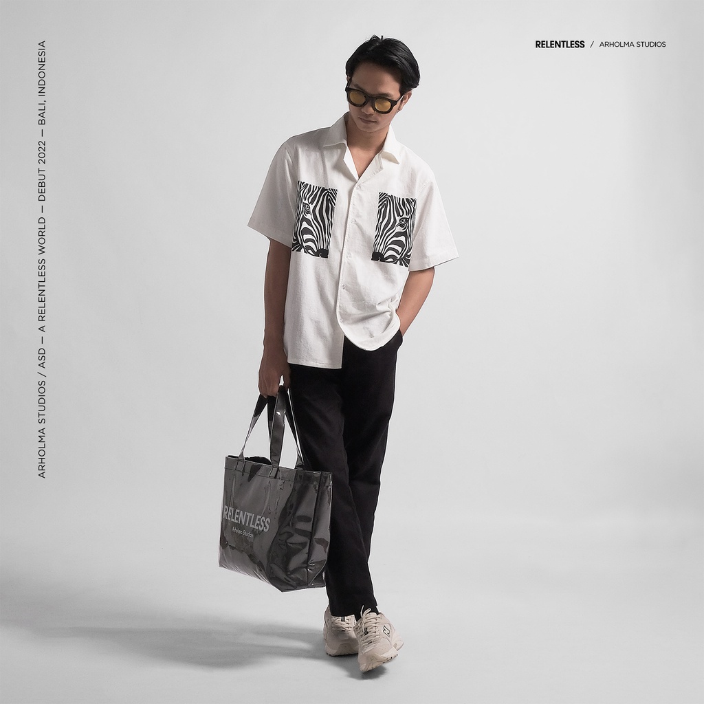 Jual Arholma Studios - Oversized Shirt 'Zebra' White | Shopee Indonesia