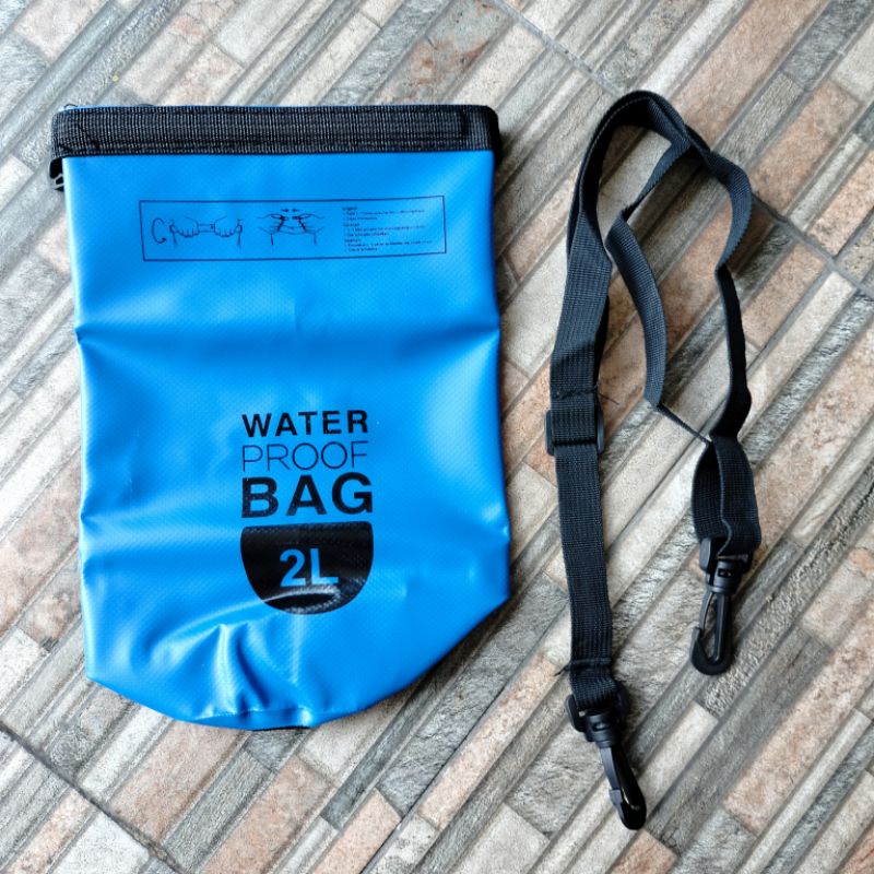 Jual Waterproof Bag 2 Liter Ocean Pack - Dry Bag 2 L - Drybag ...