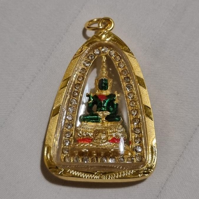 Jual _^_^_^] Liontin Amulet Emerald Buddha Wat Phra Kaew | Shopee Indonesia