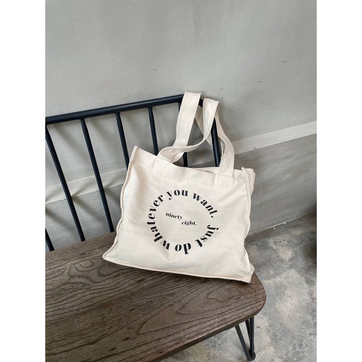 Jual Totebag Kanvas aesthestic Ninety Eight Ukuran Small | Shopee Indonesia