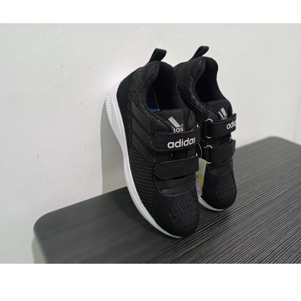 Jual PF.18Oc22х ‑ sepatu anak sekolah hitam tanpa tali / sepatu sekolah ...