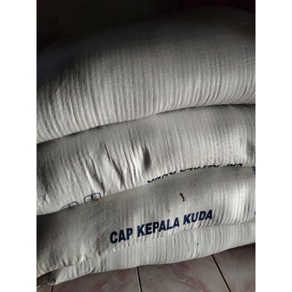 Jual POLAR BRAN GANDUM PAKAN SAPI KAMBING MAGOOT ECER 1KG | Shopee ...