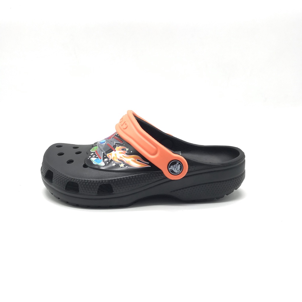 Jual SANDAL CROCS ANAK / CROCS FUNLAB ANAK / CROCS ANAK LAKI LAKI ...