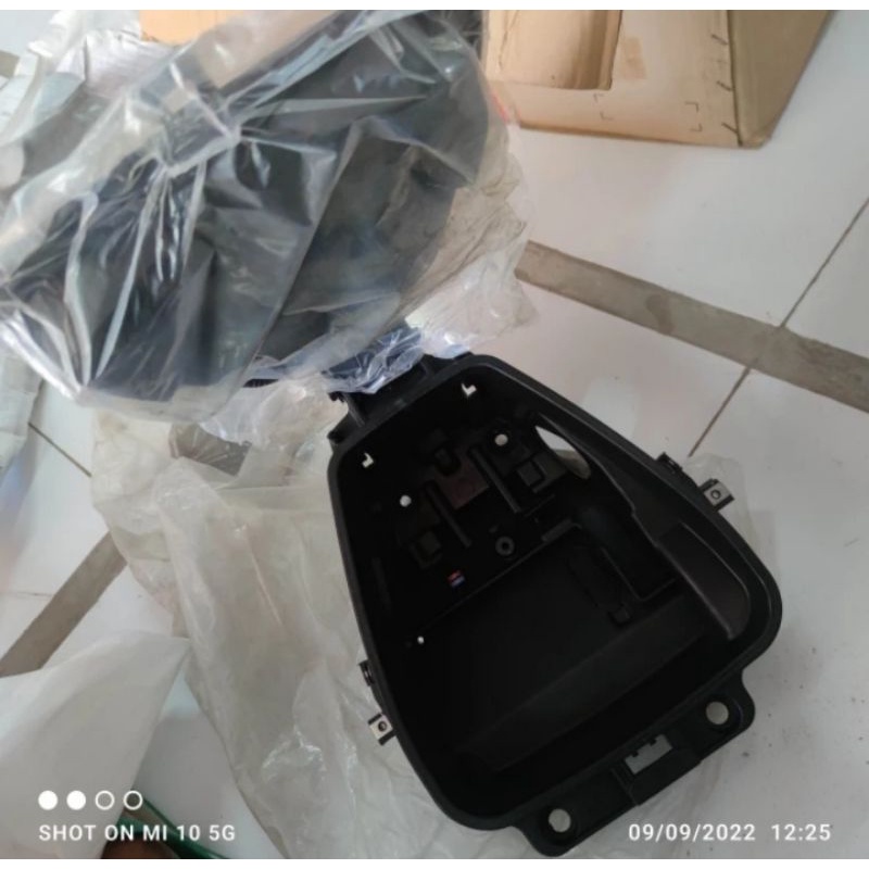 Jual Box bagasi Scoopy karbu ORI AHM | Shopee Indonesia