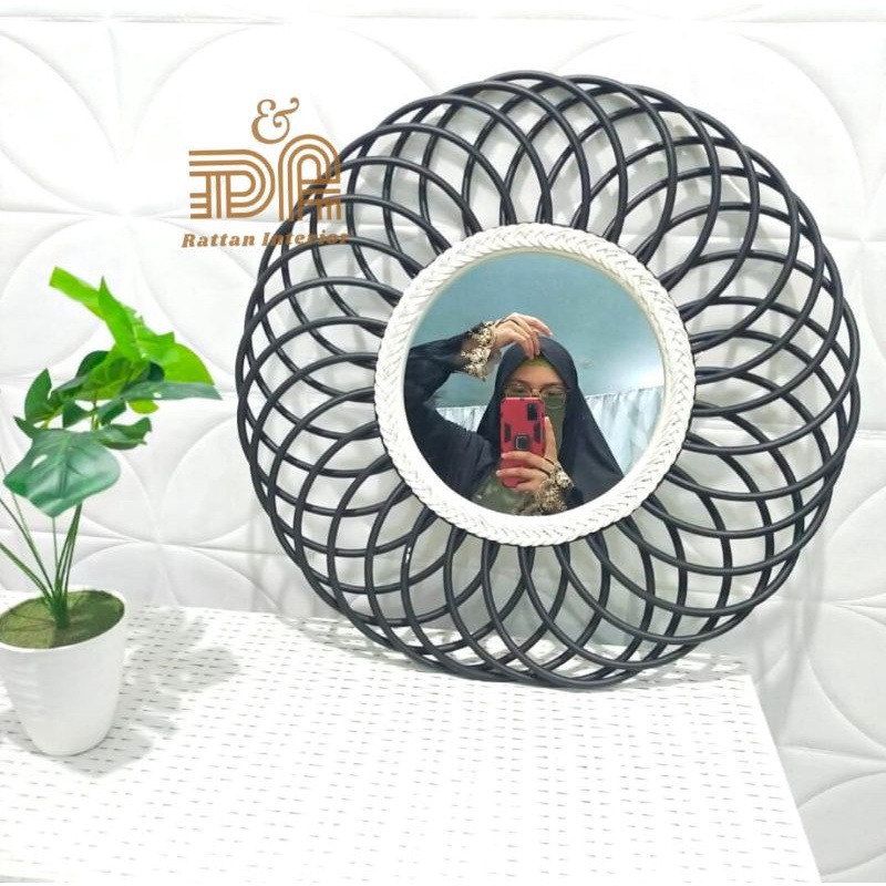 Jual Cermin Hias Aesthetic Rattan Sintetis model Bunga | Shopee Indonesia
