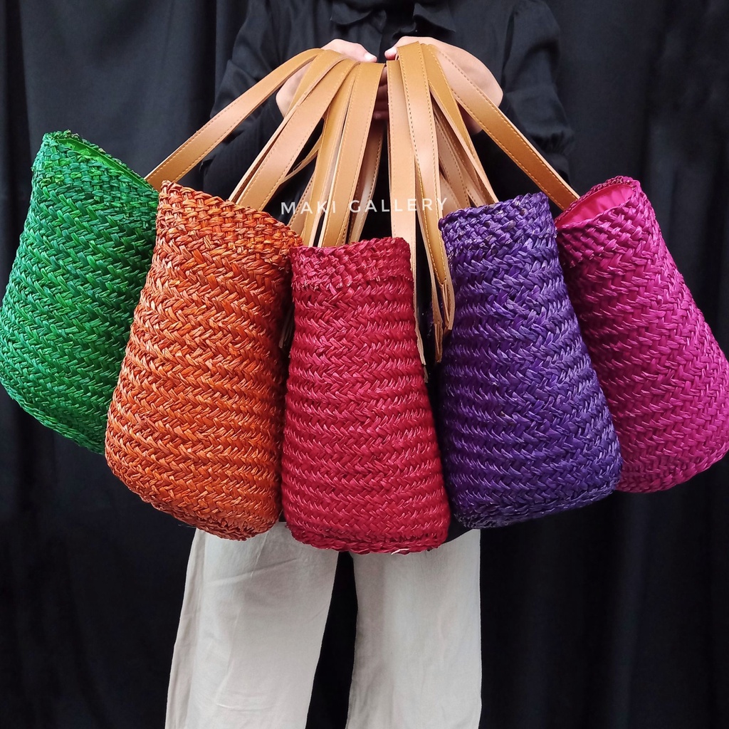 Jual Tas Anyaman Pandan Mendong Kerajinan Anyam Etnik Wanita Khas Bali ...