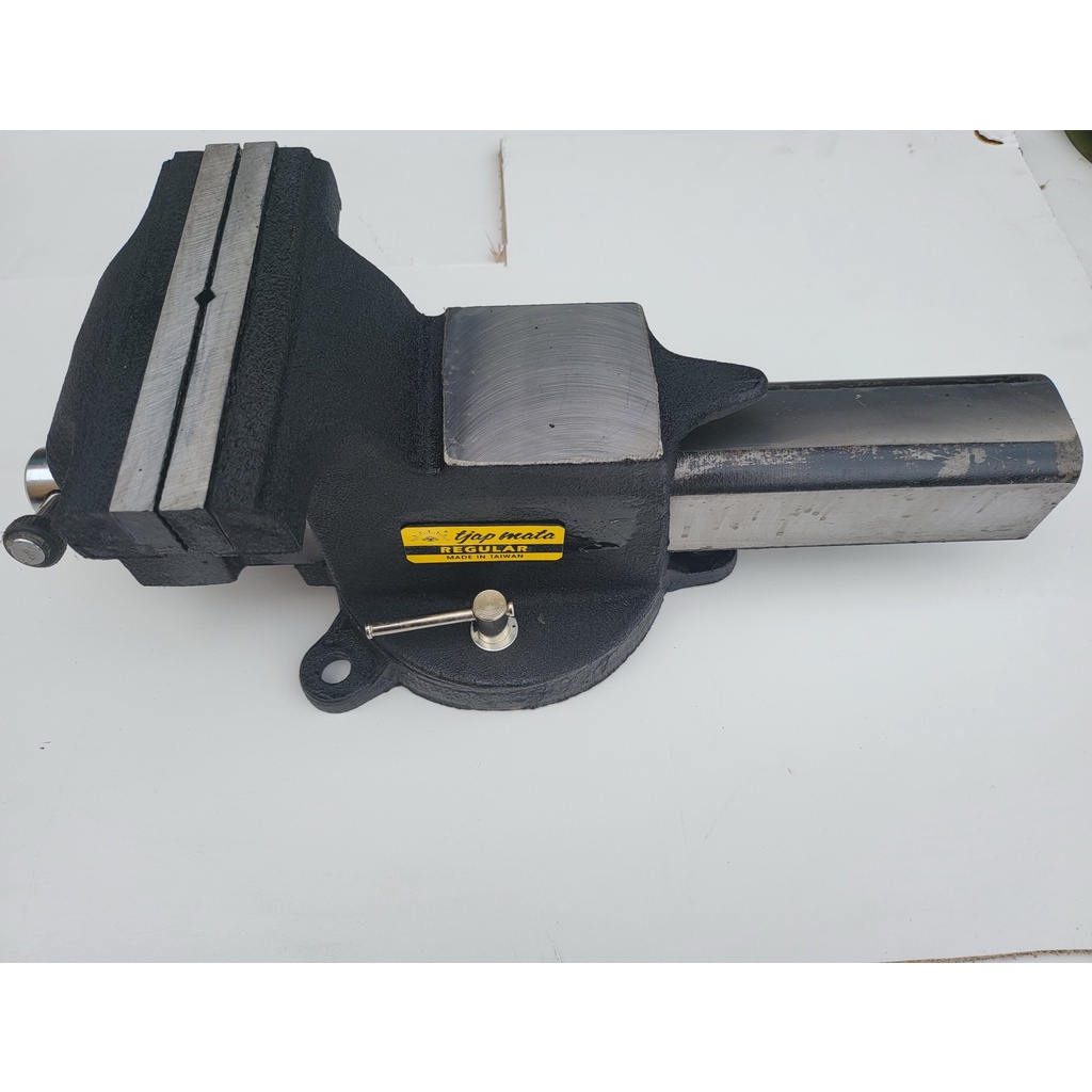 Jual TJAP MATA Catok Paron Ragum 6" Besi Bench Vise 6 inch 11 KG ...