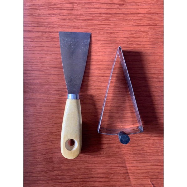 Jual segitiga perata loyang crepes uk25 cm | Shopee Indonesia