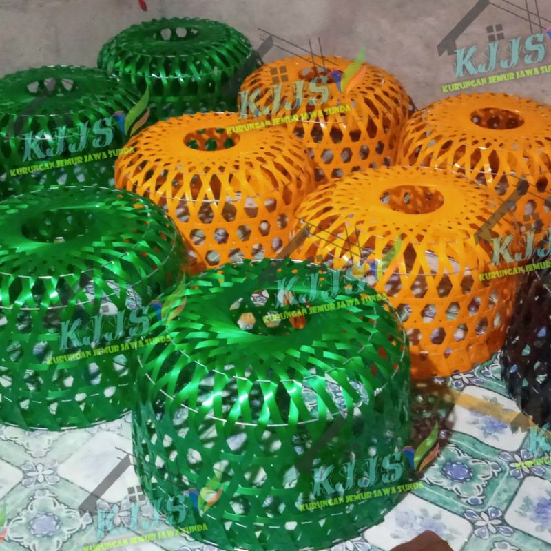 Jual KURUNGAN JEMUR MERPATI / SANGKRIP / DONGDANG | Shopee Indonesia