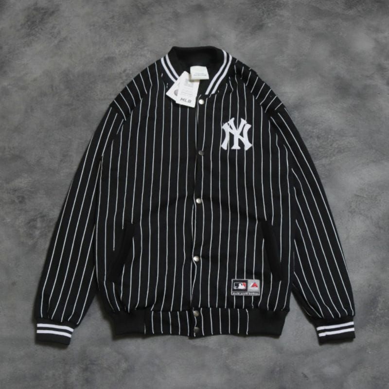 Jual JAKET BOMBER VARSITY NEW YORK GARIS GARIS FULL TAG LABEL CASUAL ...