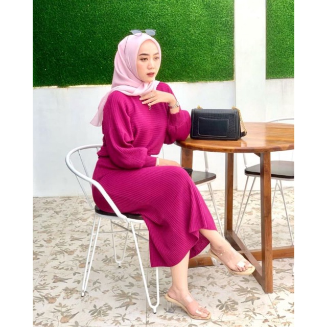 Jual ONE SET RAJUT PREMIUM/STELAN BATWING+ROK TERMURAH/BAJU WANITA ...