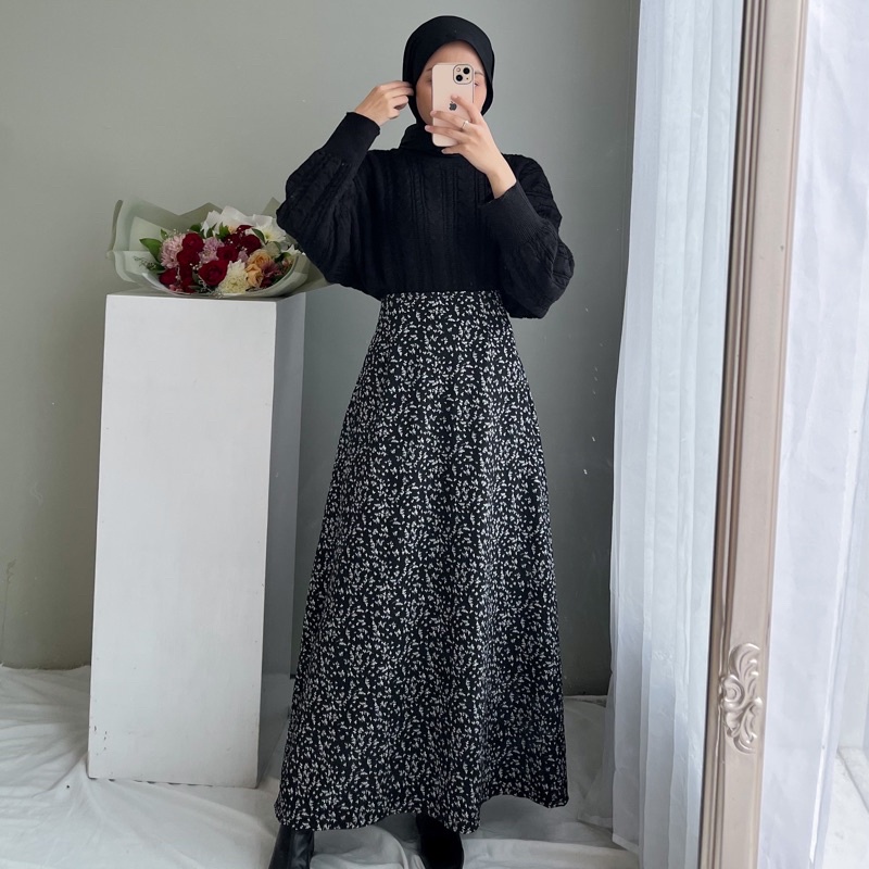 Jual ROK MOTIF BUNGA / SKIRT PANJANG / FLORAL SKIRT VINTAGE KOREAN ...