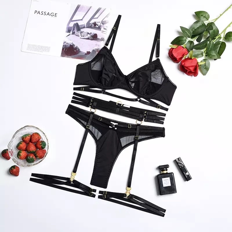 Jual Laurent Bra Set Sexy Lingerie With Garter Belt Shopee Indonesia