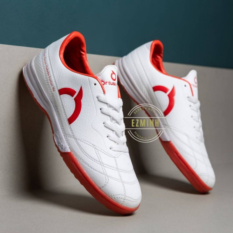 Jual Sepatu Futsal Putsal Pria Ortus Ortuseight Catalyst Liberte ...