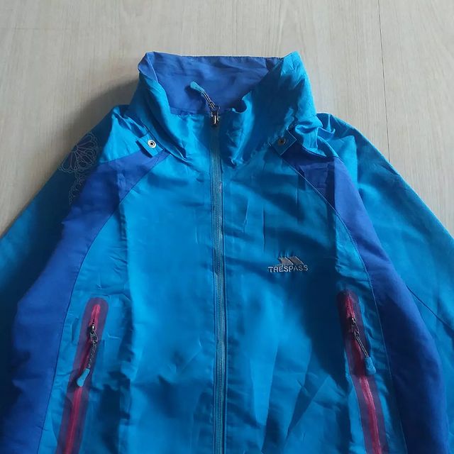 Jual TRESPASS OUTDOOR JACKET Blue | Shopee Indonesia