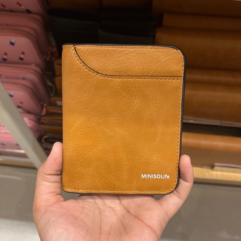 Jual short bifold matte wallet miniso / dompet cowok miniso / dompet ...