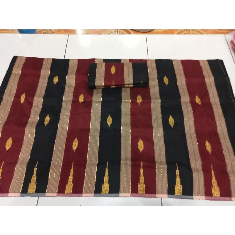 Jual SARUNG SUTRA KHAS BUGIS SENGKANG | Shopee Indonesia