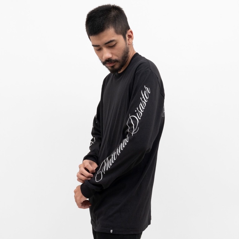 Jual TSHIRT LONG SLEEVES FRAMES | MATERNAL DISASTER | RADICAL VILE | Shopee Indonesia