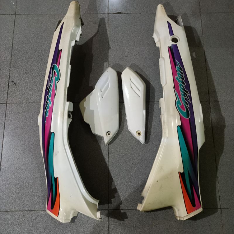 Jual Cover dek body belakang plus tutup aki accu Yamaha Crypton kripten ...