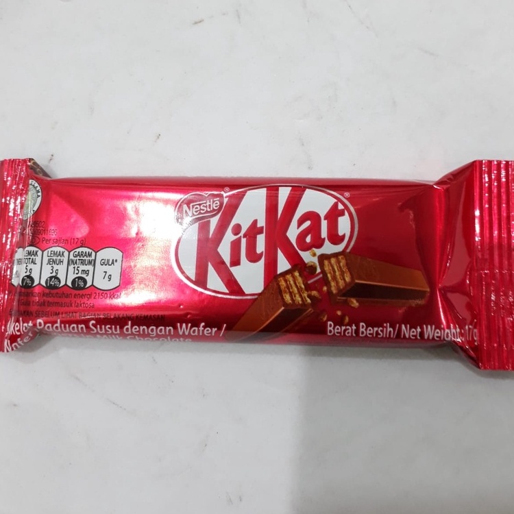 Jual KIT KAT COKLAT PADUAN SUSU DENGAN WAFER 17g | Shopee Indonesia